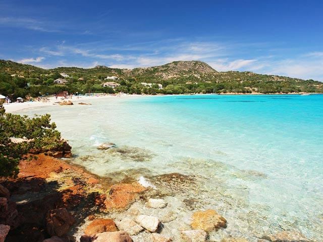 Voli low cost per Olbia, Italia da 54€ - Offerte eDreams Voli low cost per Olbia, Italia da 54€ - Offerte eDreams